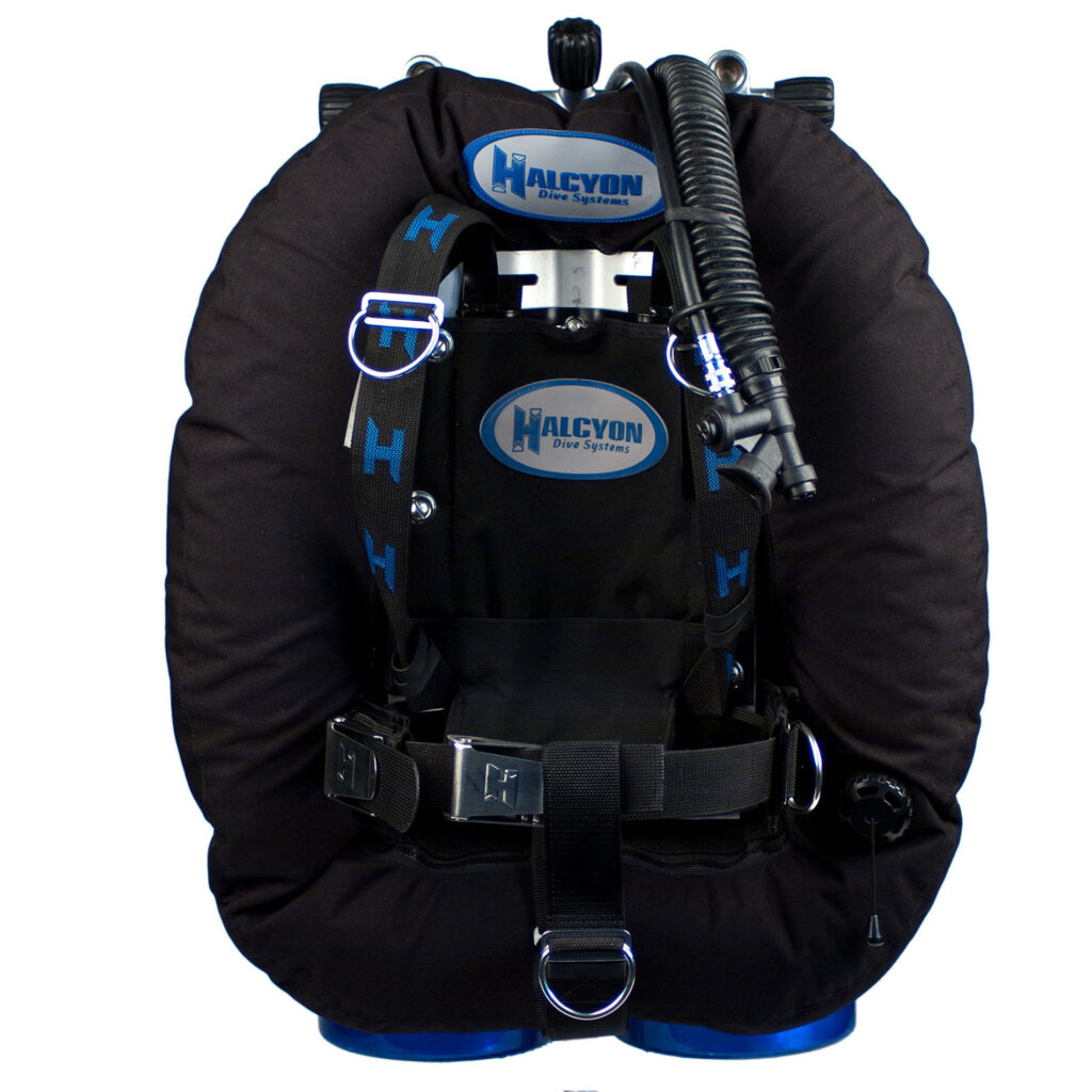 Halcyon Evolve Double Tank BC System | Ocean Quest Dive Centre